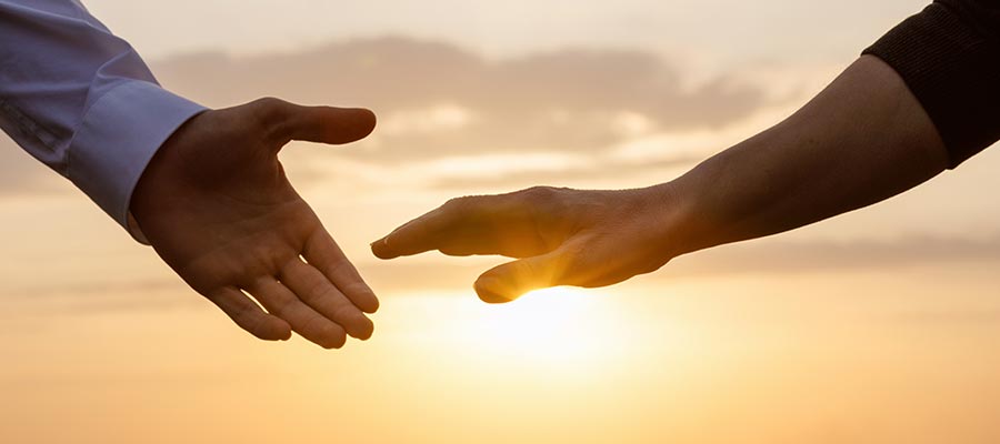 Das Helfende Hand Tarot - Online-Tarot bei Wahrsager.de